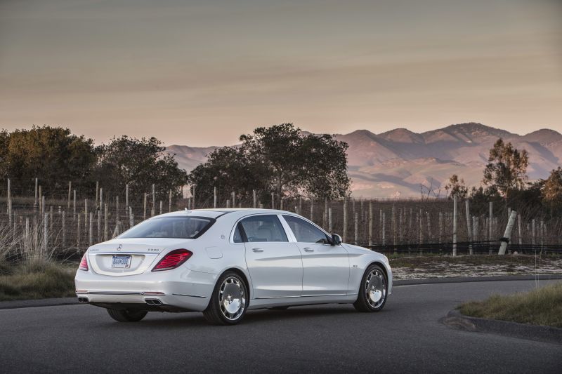 Mercedes-Benz Maybach S-class (W222) S 600 V12 (530 Hp) G-TRONIC